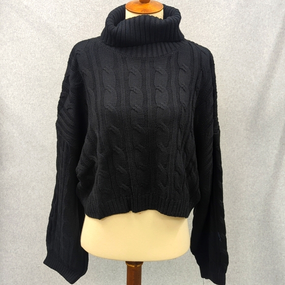 Love Tree | Sweaters | Love Tree Cowl Neck Cropped Sweater | Poshmark